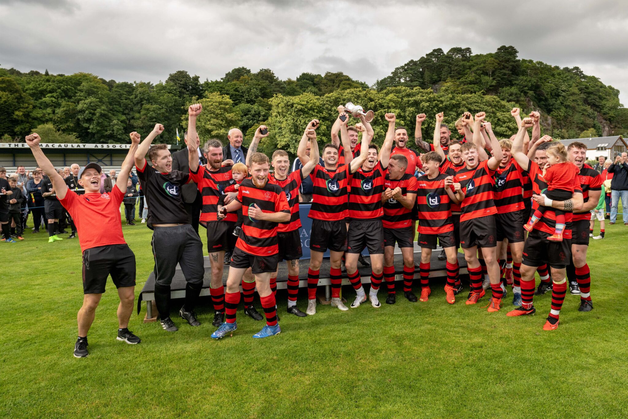 Oban Camanachd - Shinty.com